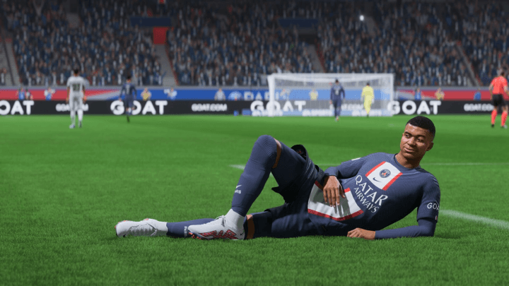 FIFA 23: Mastering FUT Coins Strategy - LFCarry Guides